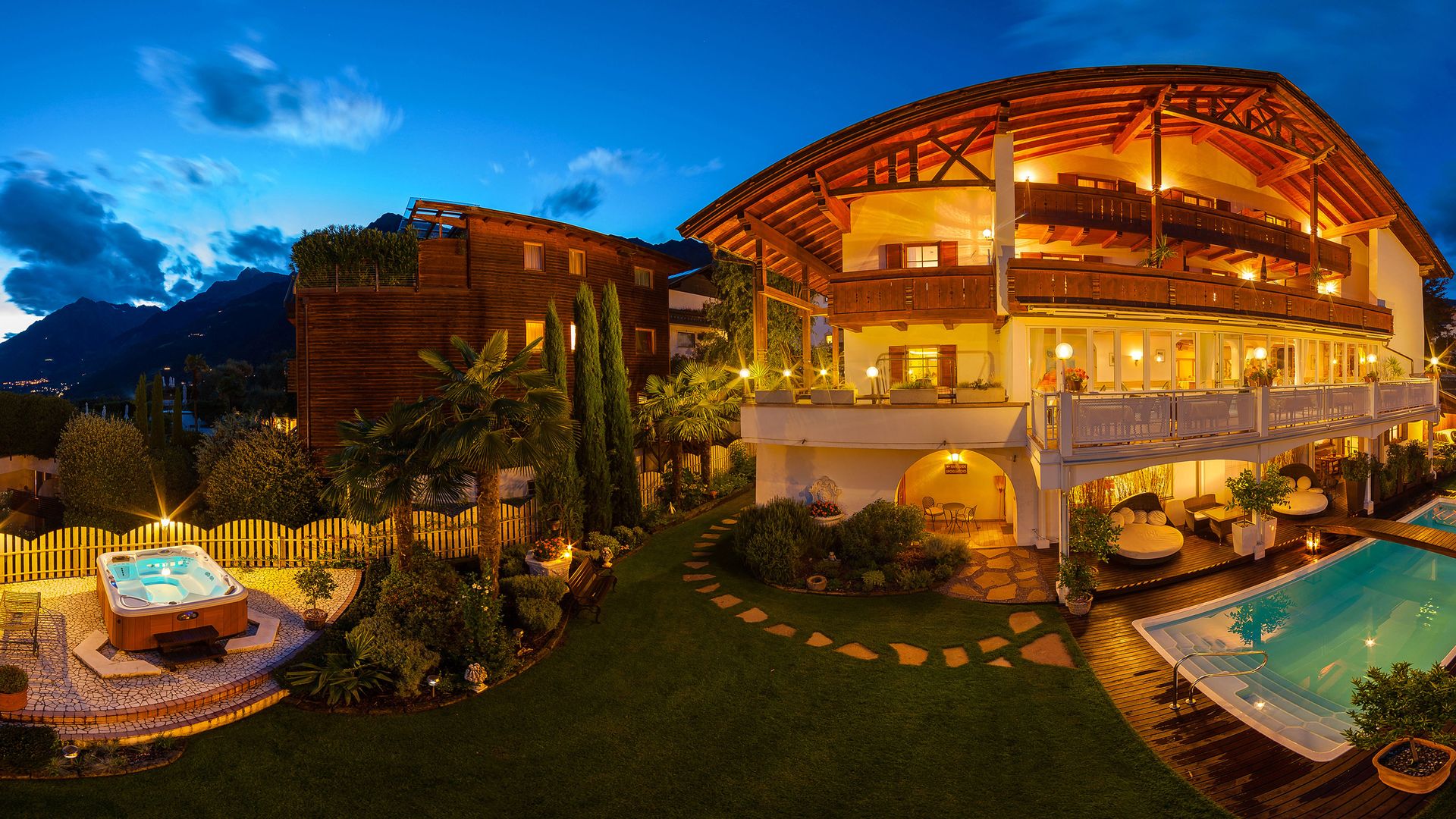 Hotel Dorf Tirol - Meraner Land - Hotel Alpenhof